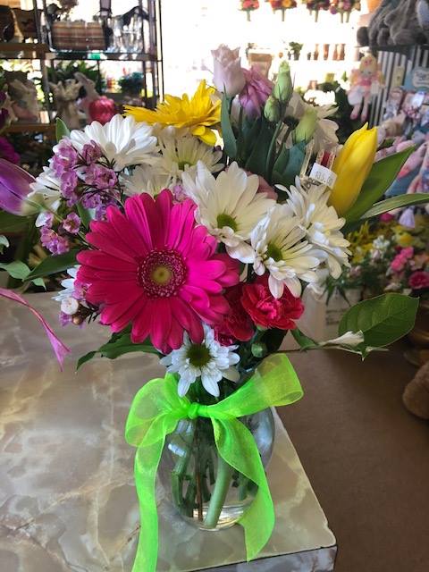 Winston-salem Florist | Same Day Flower Delivery by A Daisy A Day